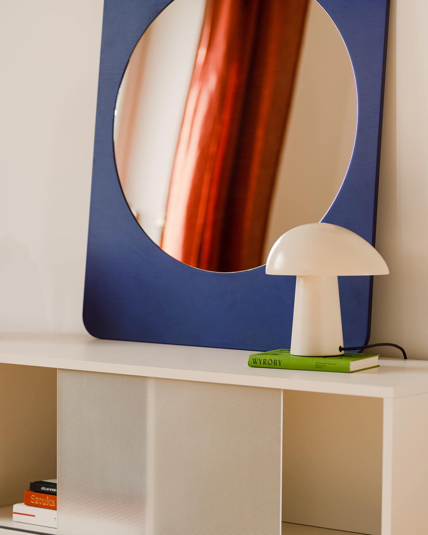 Aku Mirror - large, round, yellow wall mirror. 90 x 70 cm - noo.ma