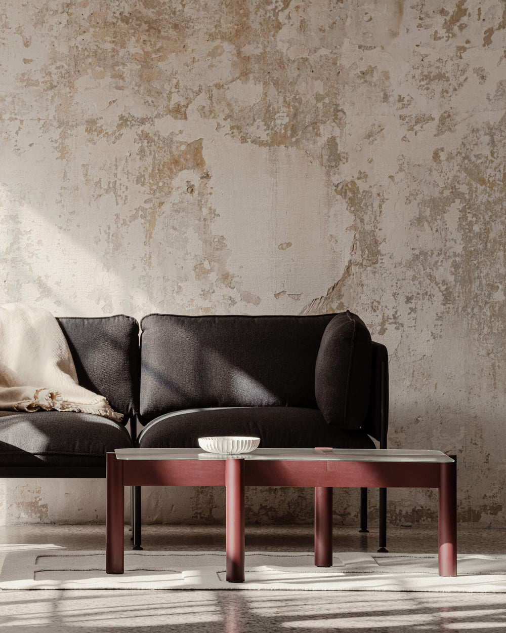 Kob Coffee Table - burgundy modern glass coffee table - noo.ma