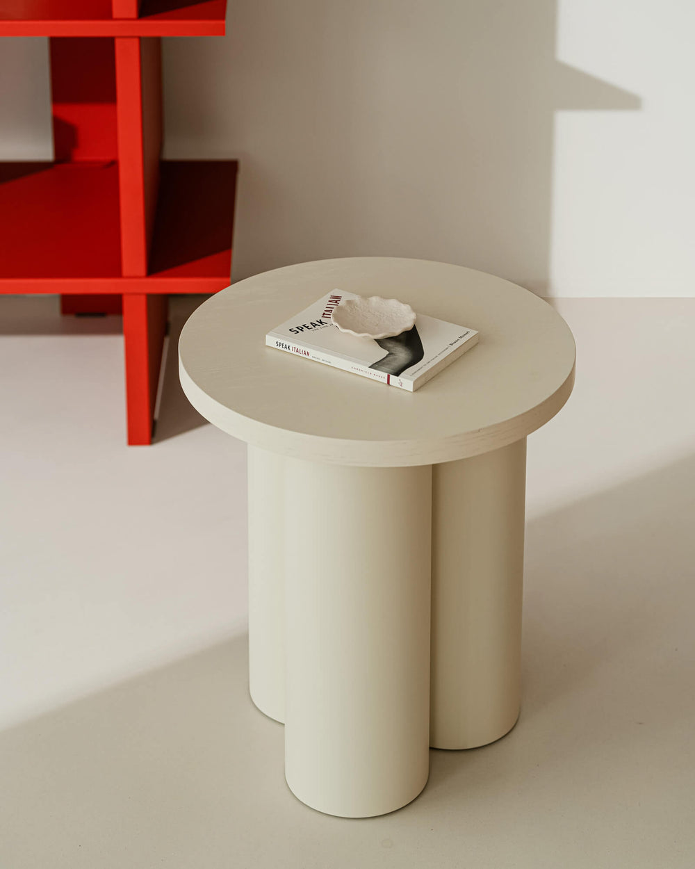 Oly Stool - white, small, round side table for living room - noo.ma